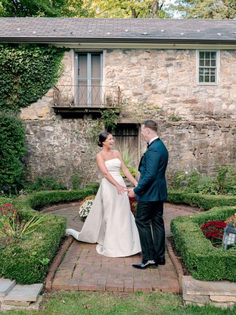 Kaite & John’s Royal Autumn Wedding at Crossed Keys Estate - Crossed ...